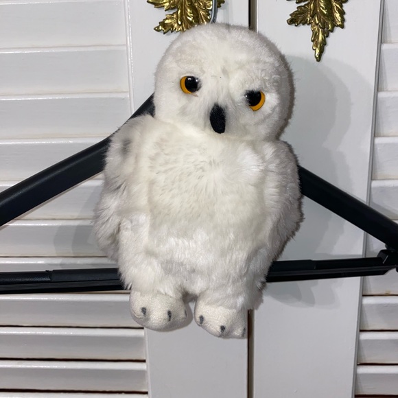 Harry Potter Store | Toys | The Harry Potter Store Hedwig Soft Toy 8 ...